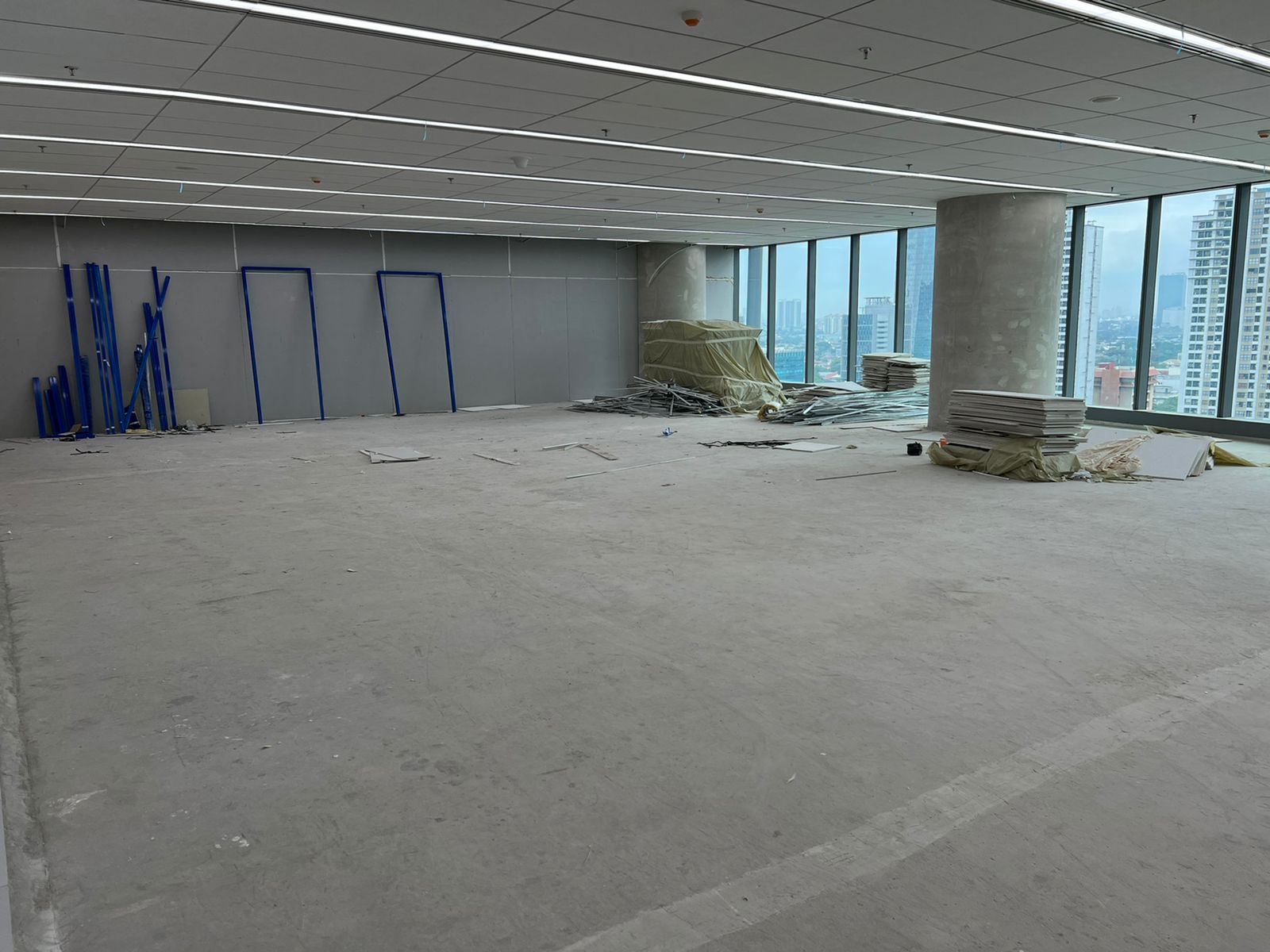 RDTX プレイス / RDTX Place | ジャカルタのオフィスを探す | デザートアイランド